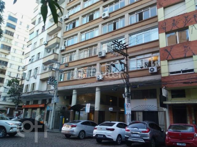 Apartamento com 3 dormitórios em Porto Alegre