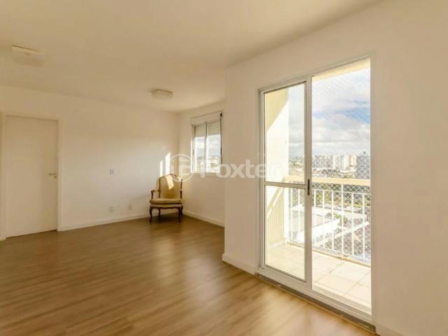 Apartamento com 3 dormitórios em Porto Alegre