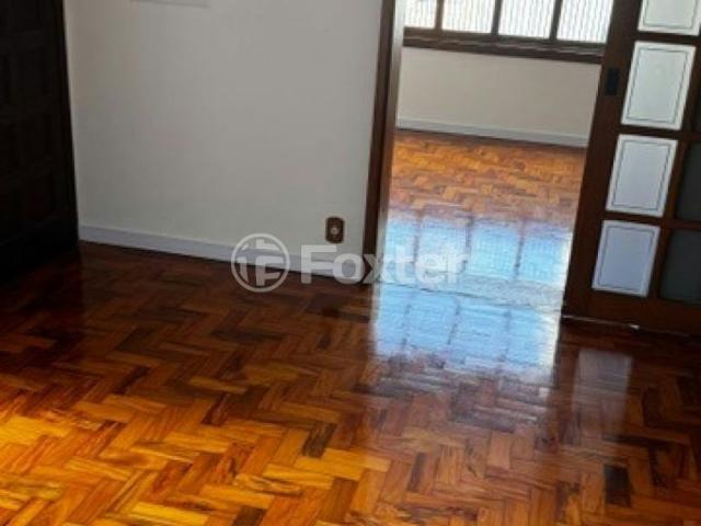 Apartamento com 3 dormitórios em Porto Alegre