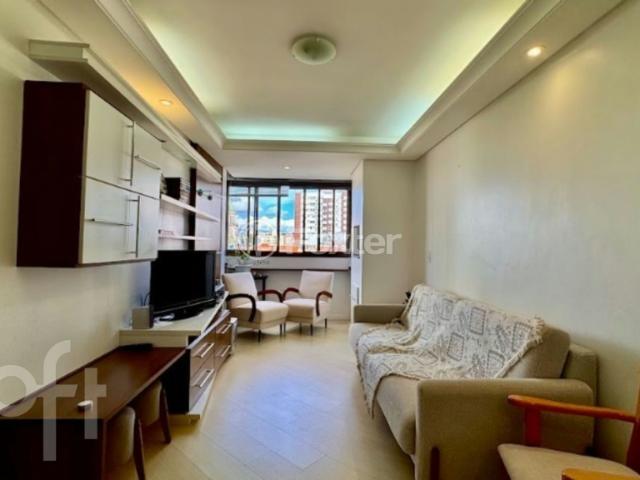 Apartamento com 3 dormitórios em Porto Alegre