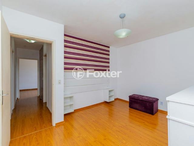 Apartamento com 3 dormitórios em Porto Alegre