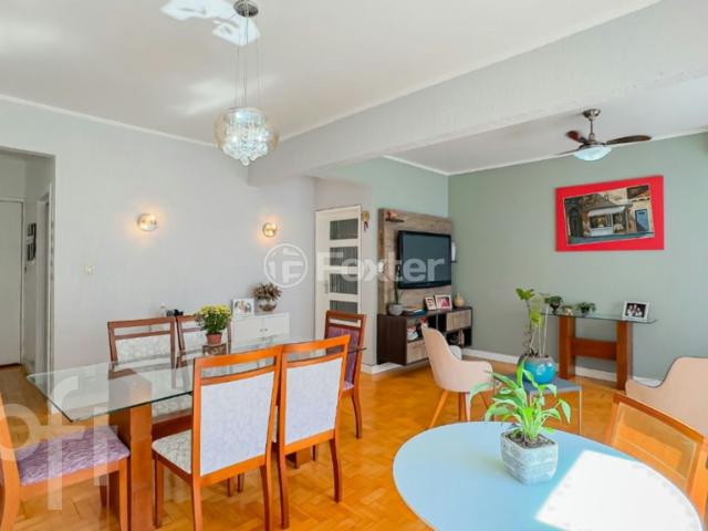 Apartamento com 3 dormitórios em Porto Alegre