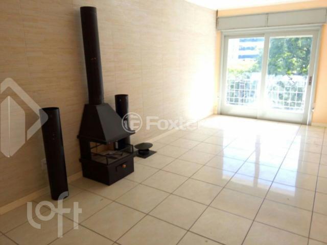 Apartamento com 3 dormitórios em Porto Alegre