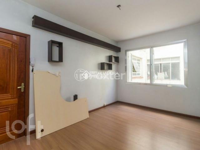 Apartamento com 3 dormitórios em Porto Alegre