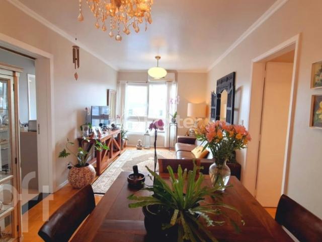 Apartamento com 3 dormitórios em Porto Alegre