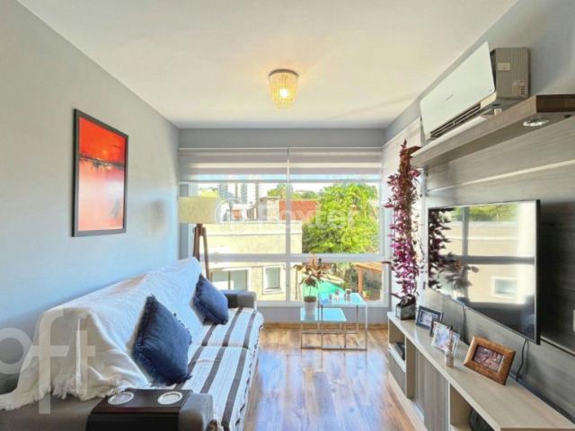 Apartamento com 3 dormitórios em Porto Alegre