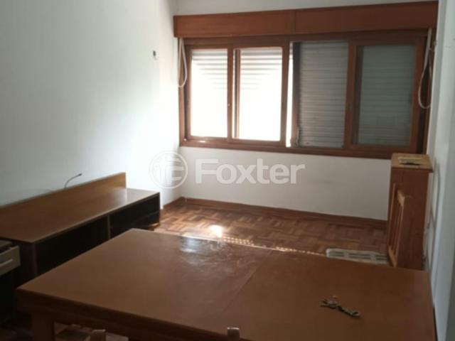 Apartamento com 3 dormitórios em Porto Alegre