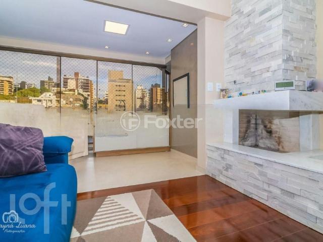 Apartamento com 3 dormitórios em Porto Alegre
