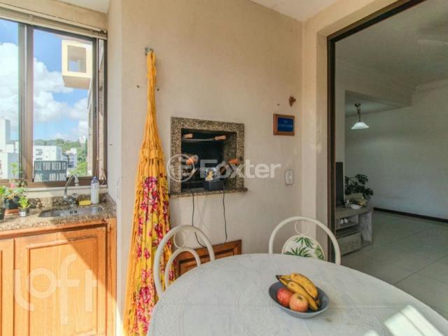 Apartamento com 3 dormitórios em Porto Alegre