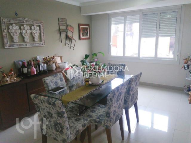Apartamento com 3 dormitórios em Porto Alegre