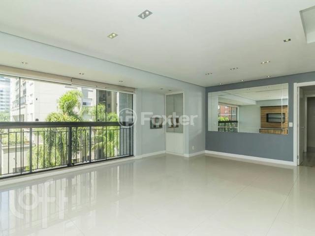 Apartamento com 3 dormitórios em Porto Alegre