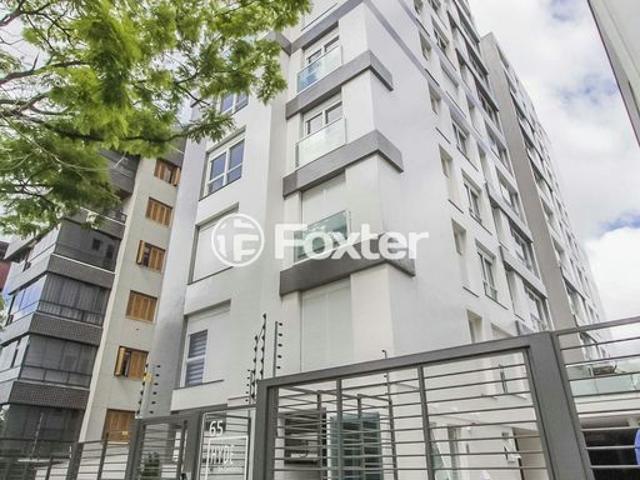 Apartamento com 3 dormitórios em Porto Alegre