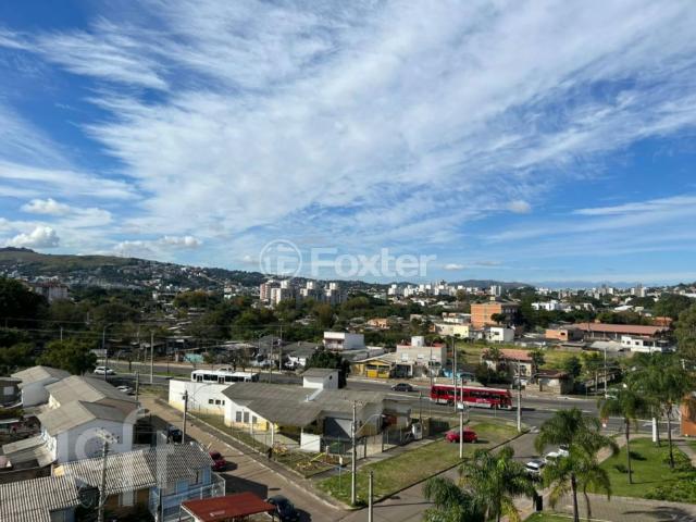 Apartamento com 3 dormitórios em Porto Alegre