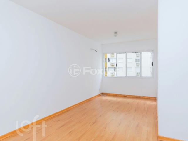 Apartamento com 3 dormitórios em Porto Alegre