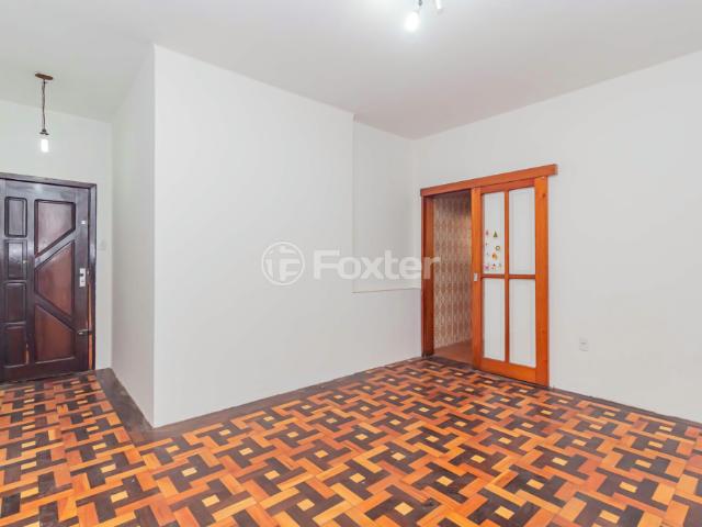 Apartamento com 3 dormitórios em Porto Alegre