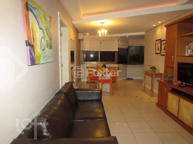 Apartamento com 3 dormitórios em Porto Alegre