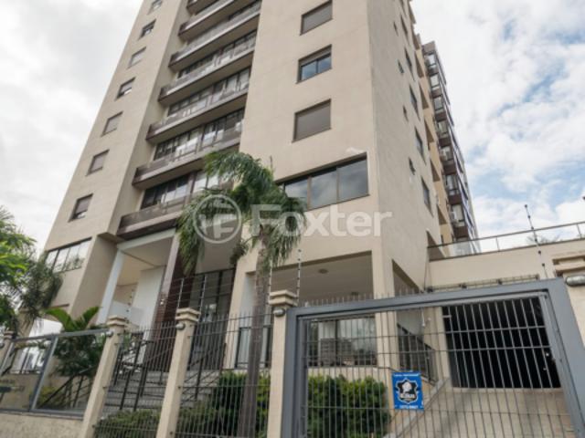 Apartamento com 3 dormitórios em Porto Alegre