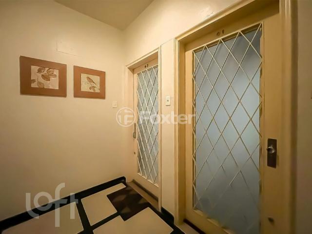 Apartamento com 3 dormitórios em Porto Alegre