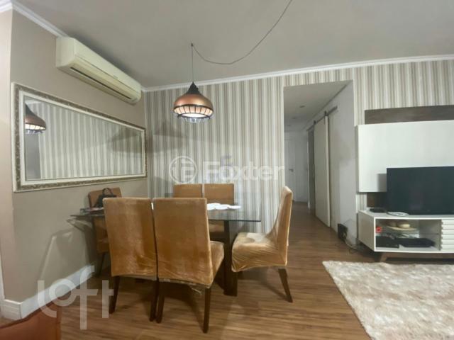 Apartamento com 3 dormitórios em Porto Alegre
