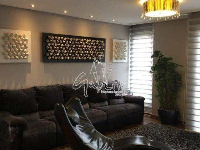 Apartamento com 3 dormitórios em São Caetano