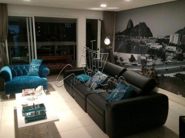 Apartamento com 3 dormitórios em São Caetano