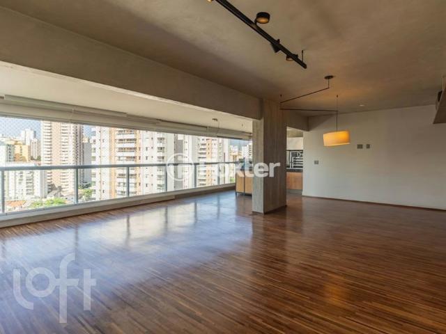 Apartamento com 3 dormitórios em São Paulo