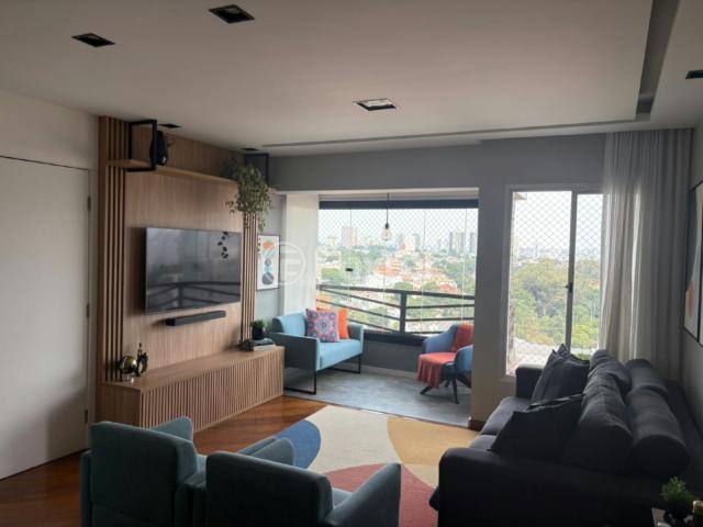 Apartamento com 3 dormitórios em São Paulo