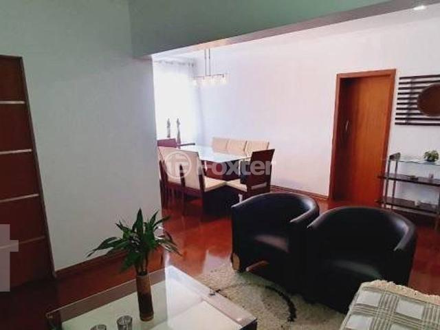 Apartamento com 3 dormitórios em São Paulo