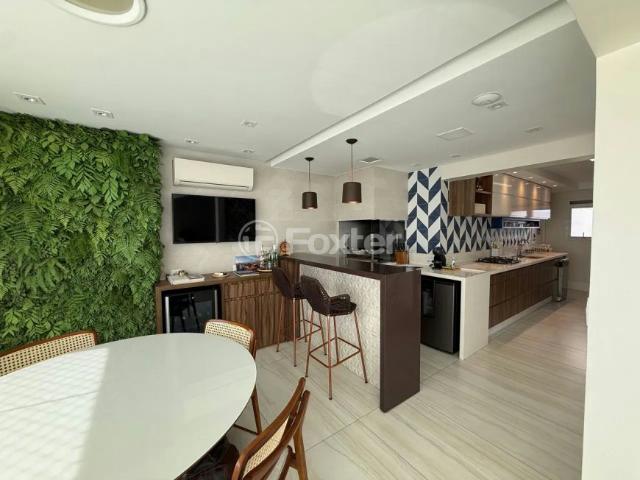 Apartamento com 3 dormitórios em São Paulo
