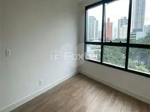 Apartamento com 3 dormitórios em São Paulo
