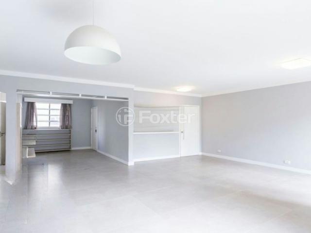 Apartamento com 3 dormitórios em São Paulo