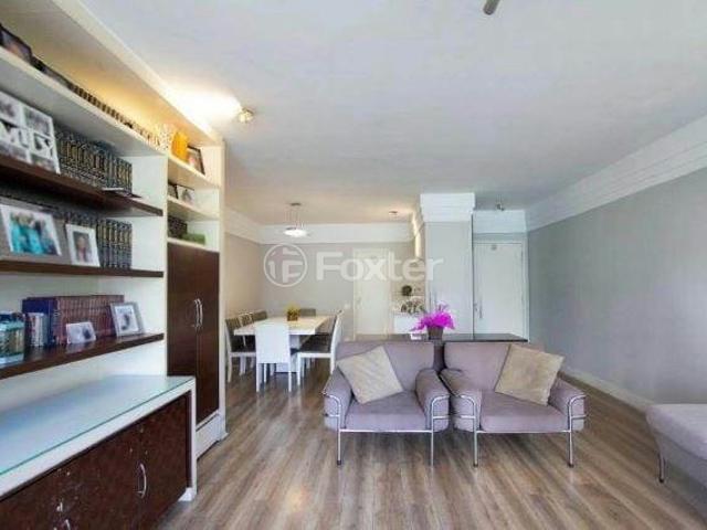 Apartamento com 3 dormitórios em São Paulo