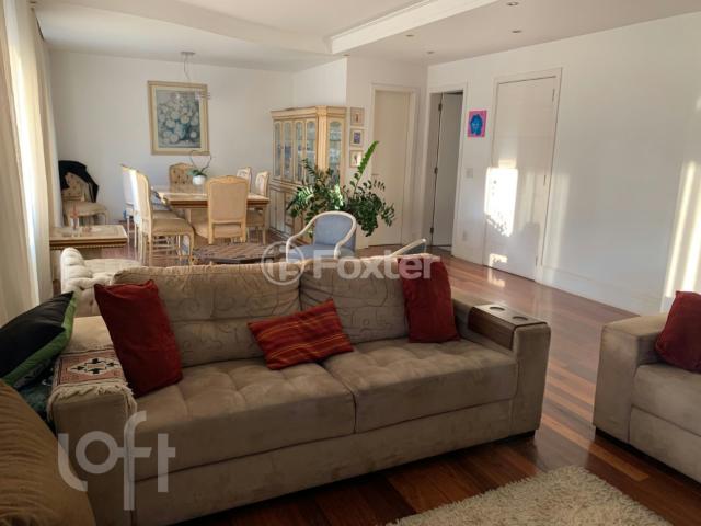 Apartamento com 3 dormitórios em São Paulo