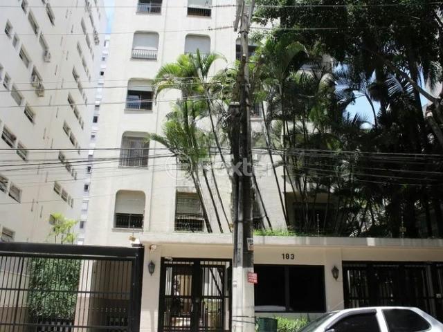 Apartamento com 3 dormitórios em São Paulo