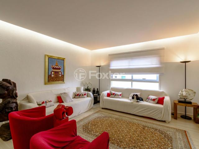 Apartamento com 3 dormitórios em São Paulo