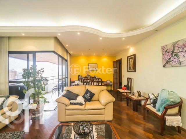 Apartamento com 3 dormitórios em São Paulo