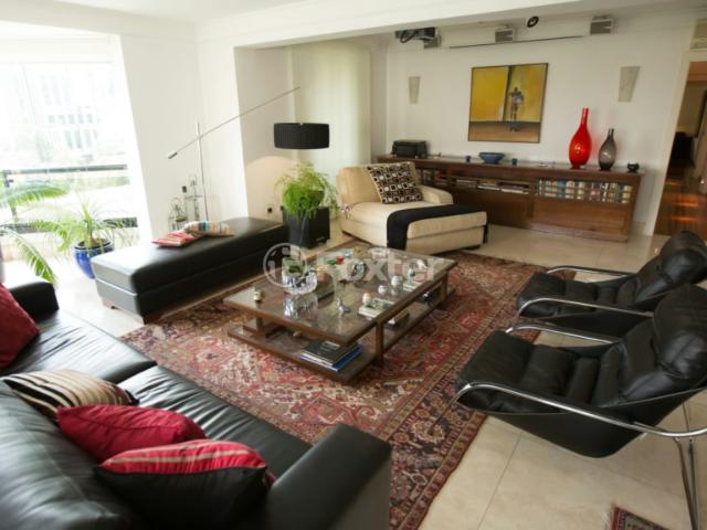 Apartamento com 3 dormitórios em São Paulo