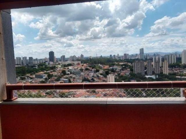 Apartamento com 3 dormitórios em São Paulo