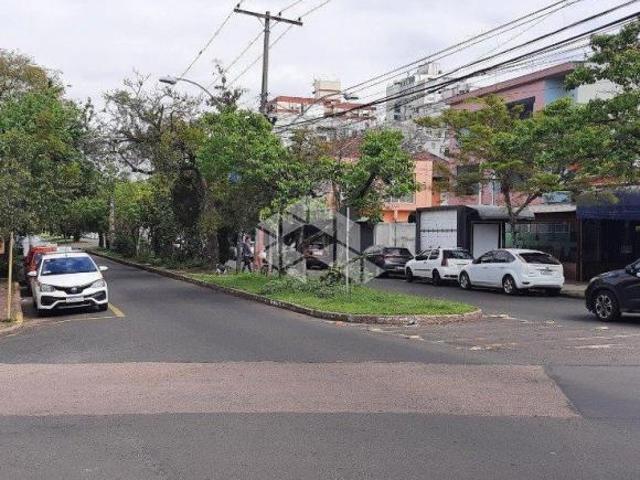 Apartamento com 3 dormitórios, junto ao parque Farroupilha e Hospital de Cíinicas