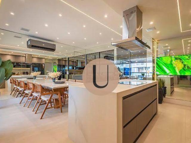 Apartamento com 3 dormitórios mobiliado e decorado, 123 m² venda por R$ 3.300.000 ou aluguel por