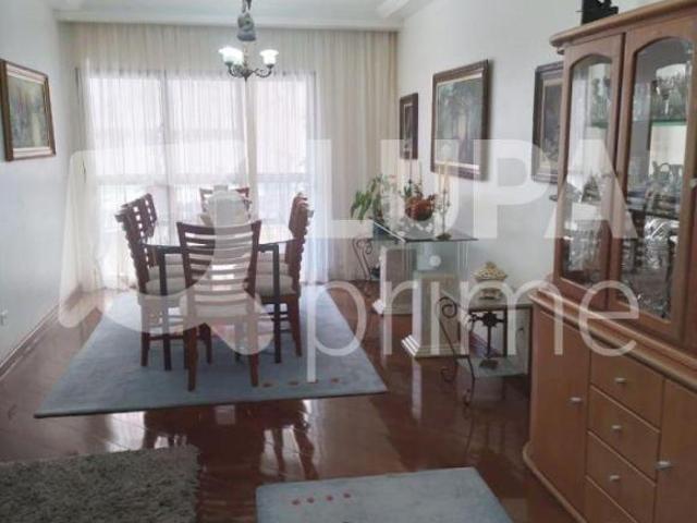 Apartamento com 3 dormitórios mobiliados 1 suíte á venda na Chácara Inglesa !
