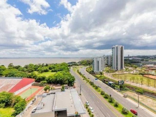 Apartamento com 3 dormitórios na Zona Sul de Porto Alegre RS