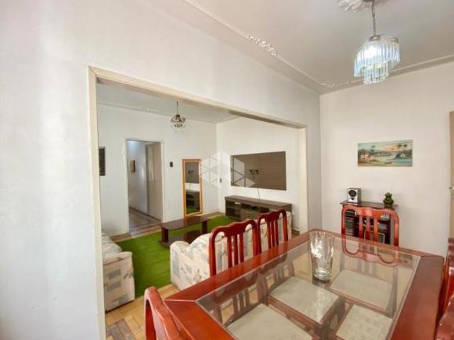 Apartamento com 3 dormitórios, no bairro Bom Fim