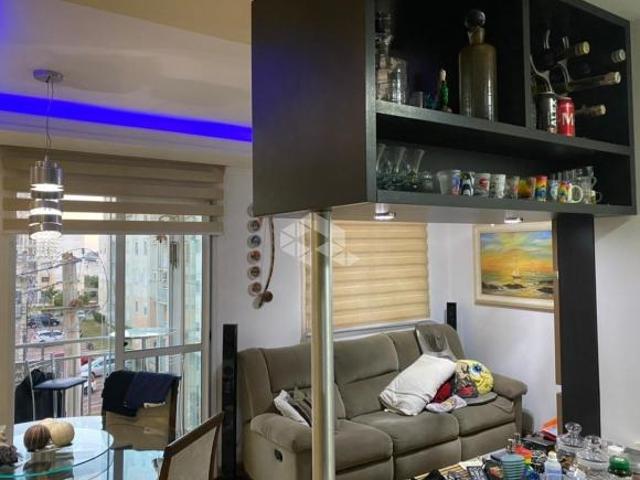 Apartamento com 3 dormitórios no Bairro Humaita em Porto Alegre