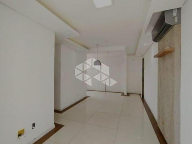 Apartamento com 3 dormitórios no bairro Igara