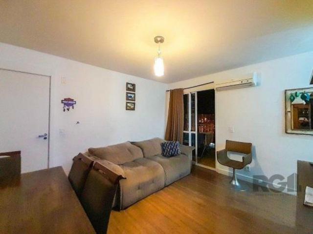Apartamento com 3 dormitórios no bairro Igara Canoas