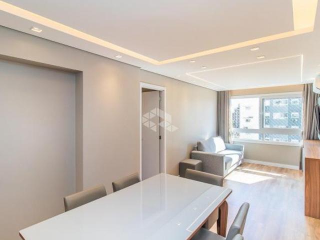 Apartamento com 3 dormitórios no bairro Lindóia