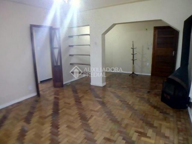 Apartamento com 3 dormitórios no bairro Santana em Porto Alegre!