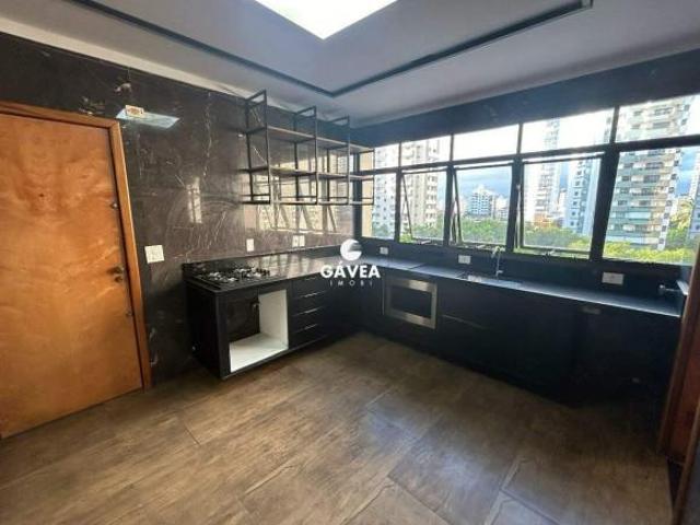 Apartamento com 3 dormitórios no Boqueirão em Santos