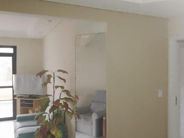 APARTAMENTO COM 3 DORMITÓRIOS NO CENTRO